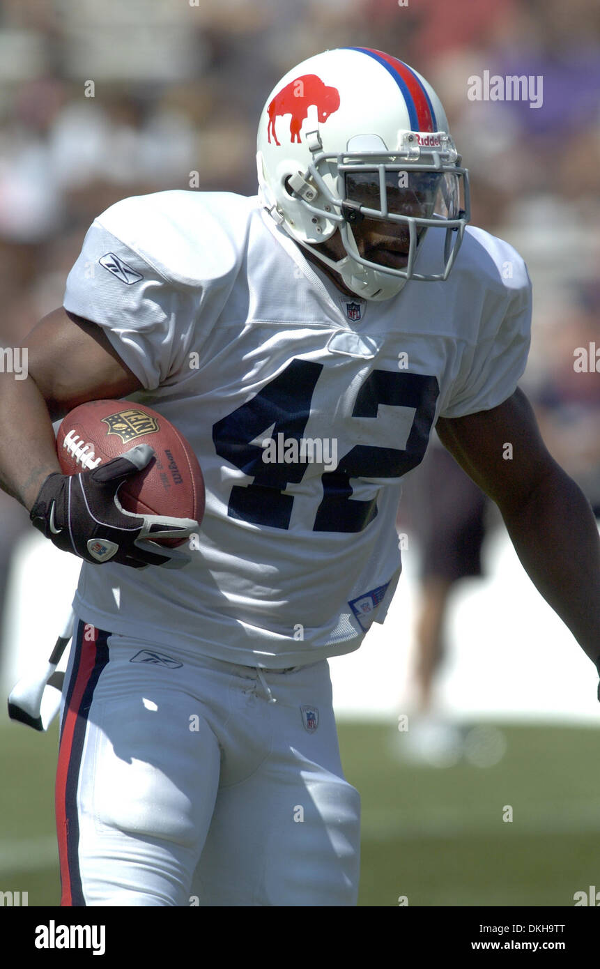 Buffalo Bills running back Bruce Hall (42) in action during training ...