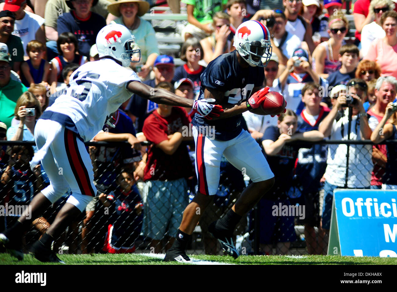 Buffalo Bills safety Ko Simpson catches the pass in front of receiver ...