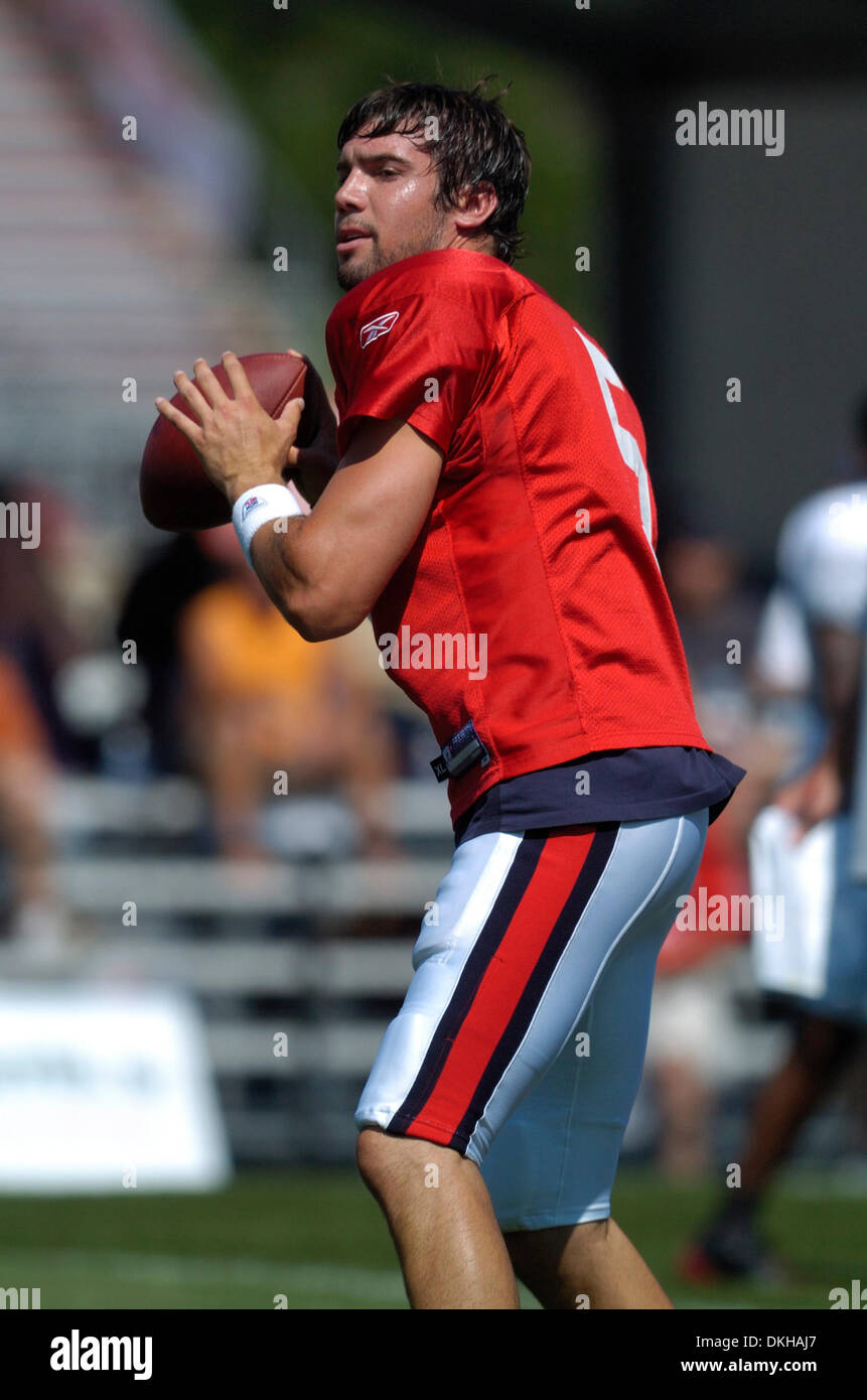 Buffalo Bills quarterback Trent Edwards (5) in action during training ...