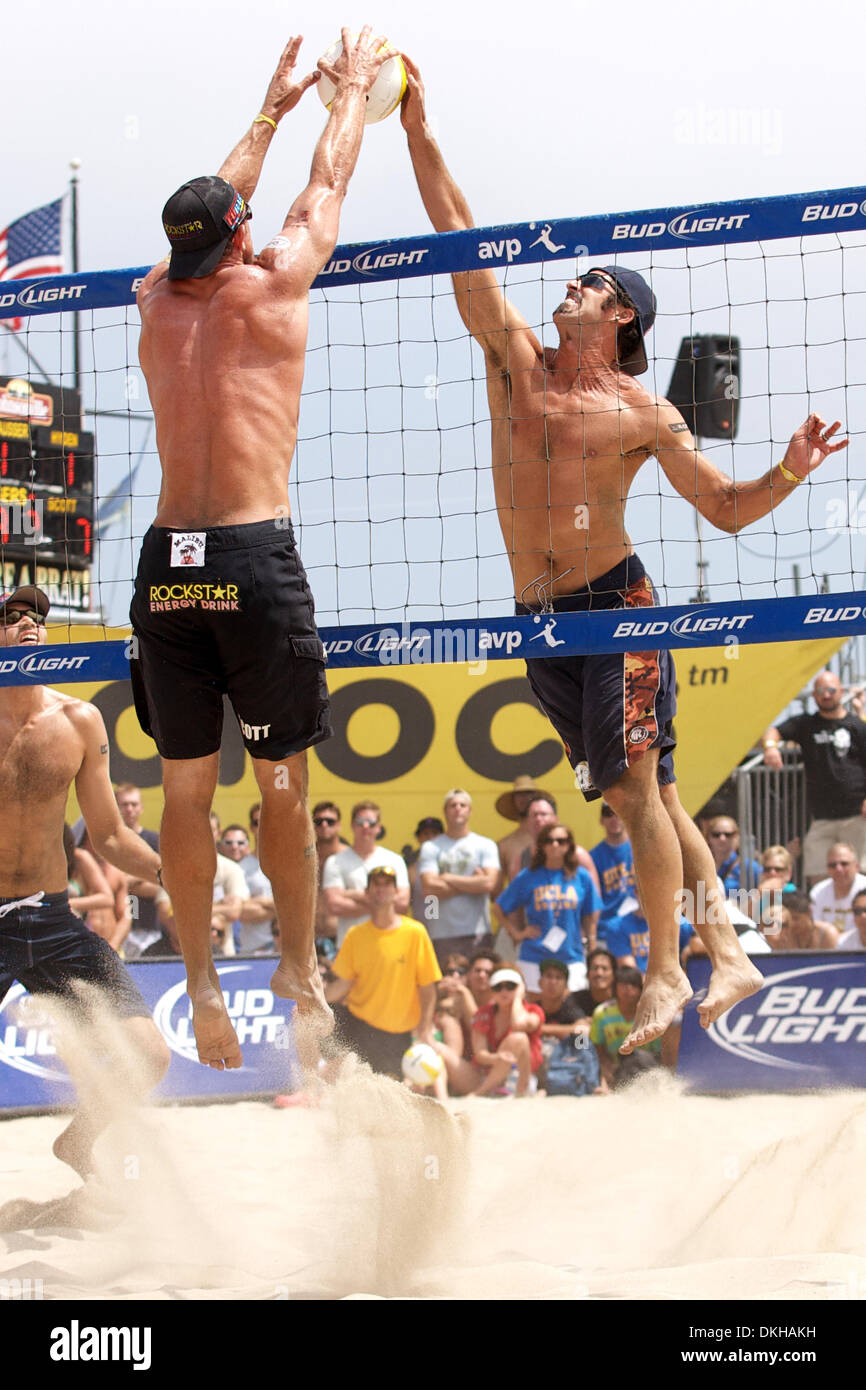 2009 Hermosa Beach AVP Open at Hermosa Beach, California. Todd Rodgers ...