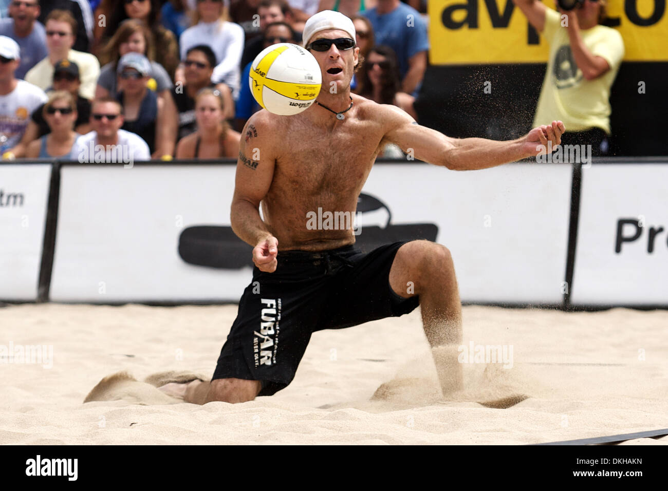 2009 Hermosa Beach AVP Open at Hermosa Beach, California. John Hyden ...