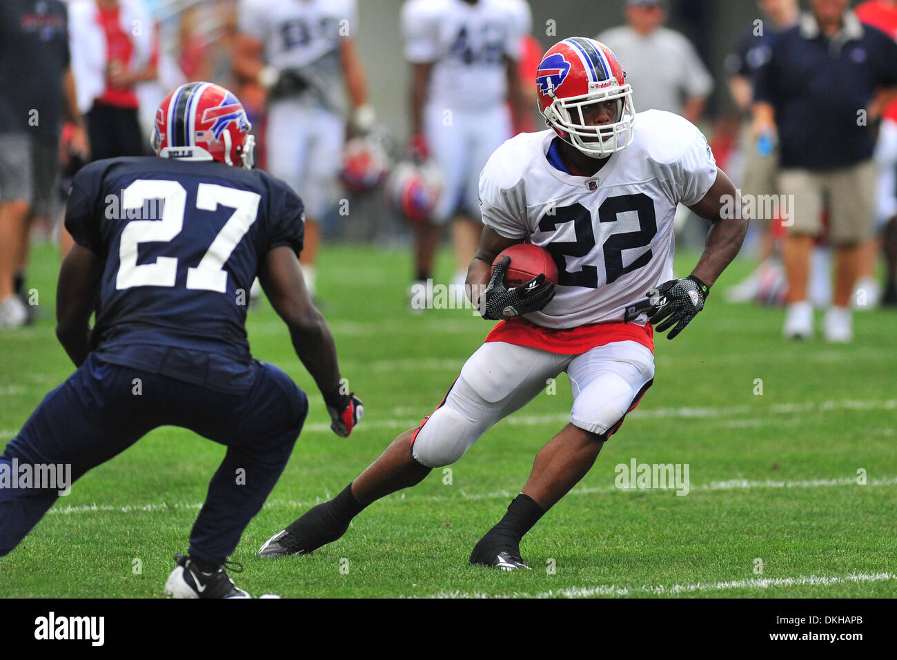 Buffalo bills runningback fred jackson hi-res stock photography and ...