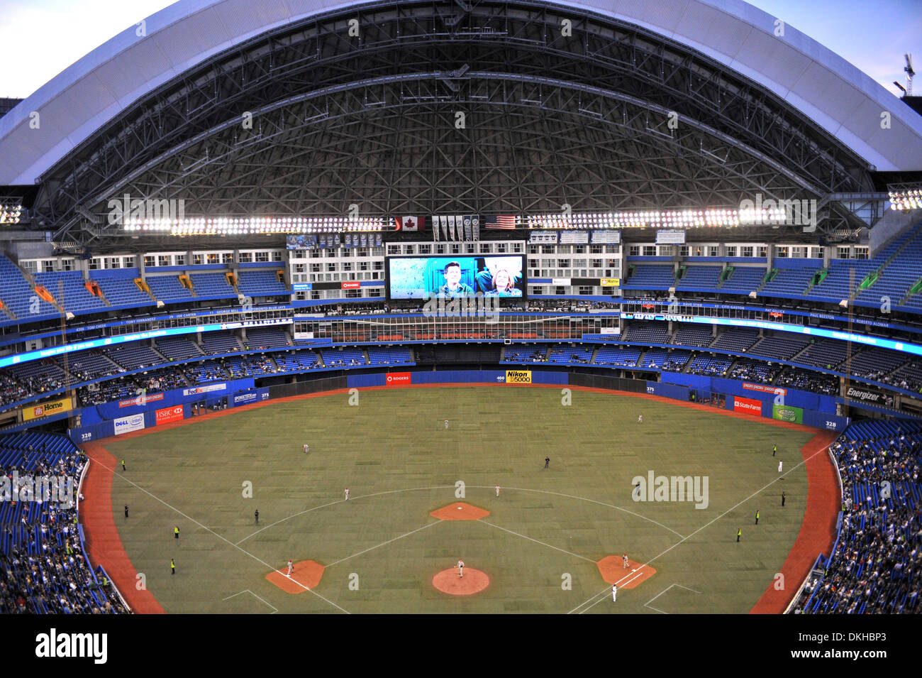 Rogers centre sports stadium hi-res stock photography and images - Alamy