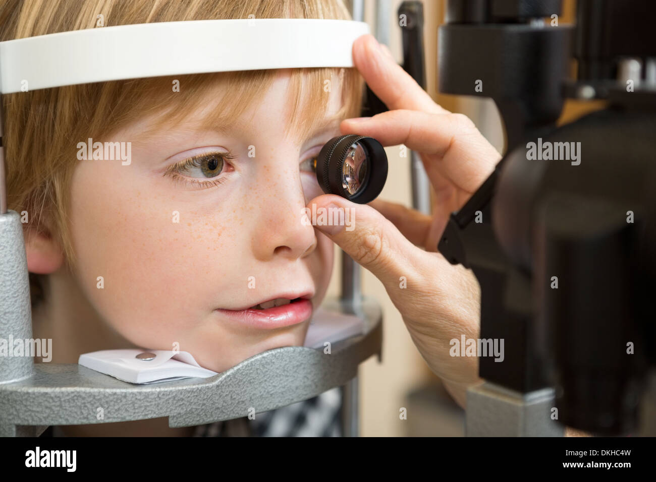 Opticians ophthalmology optometry eye test hi-res stock photography and ...