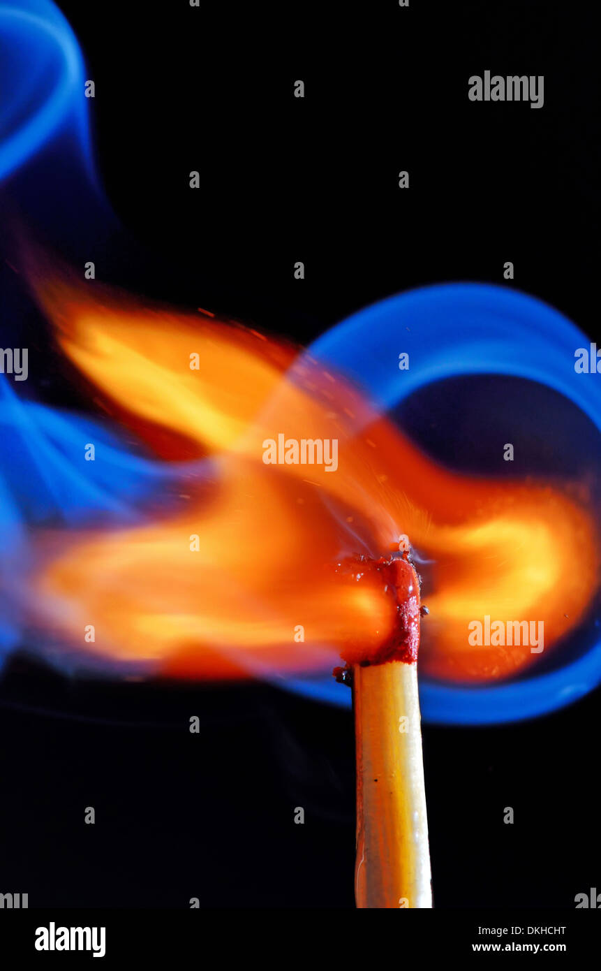 Match flame blue background hi-res stock photography and images - Alamy