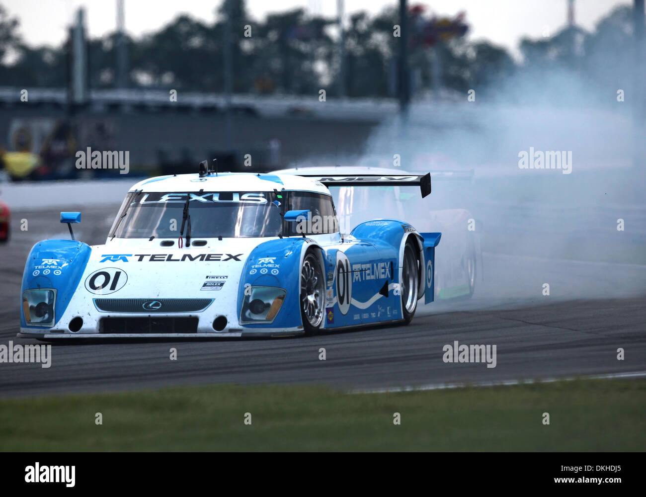 Memo rojas hi-res stock photography and images - Alamy