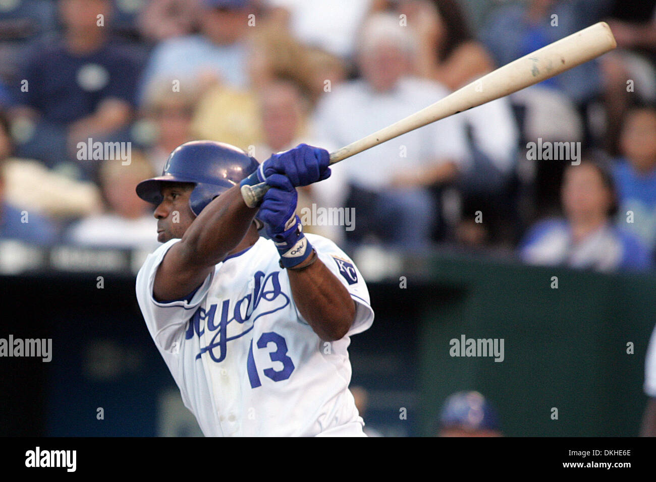 Kansas City Royals' Alberto Callaspo (13) makes contact during the Rays ...