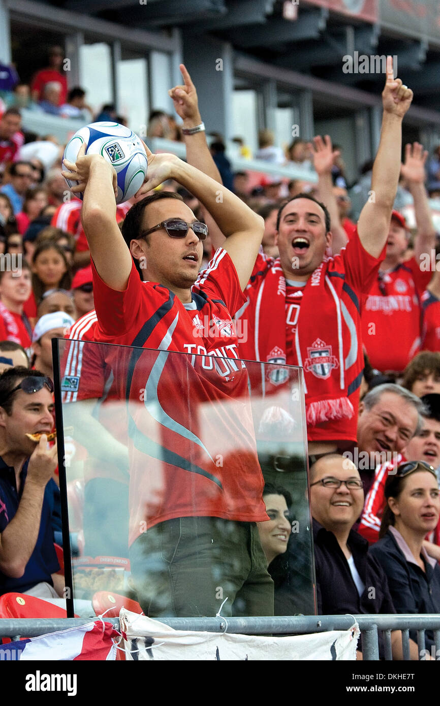 Bmo field stands hi-res stock photography and images - Alamy
