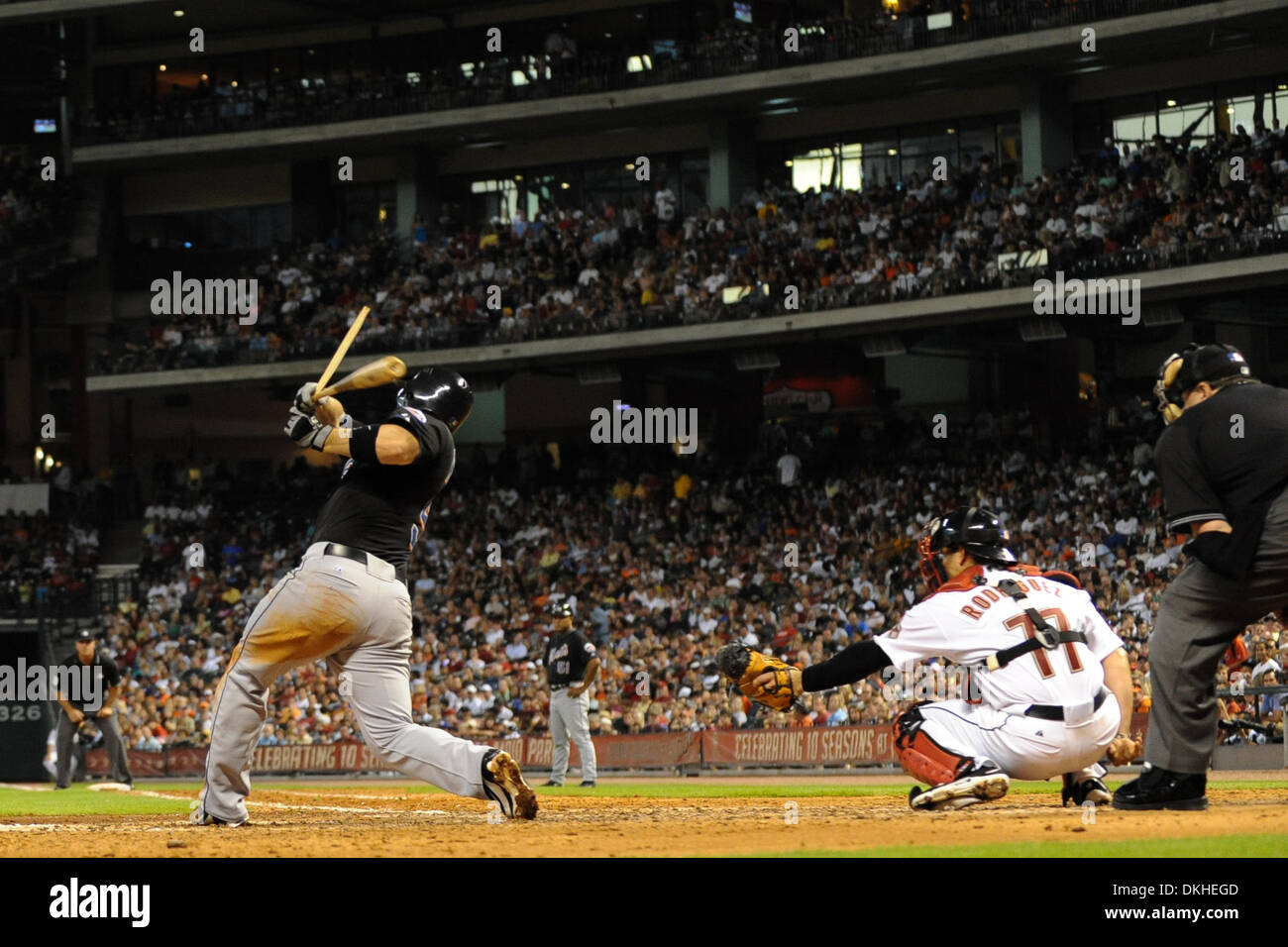 New york third baseman, David Wright, breaks his bat during a matchup ...