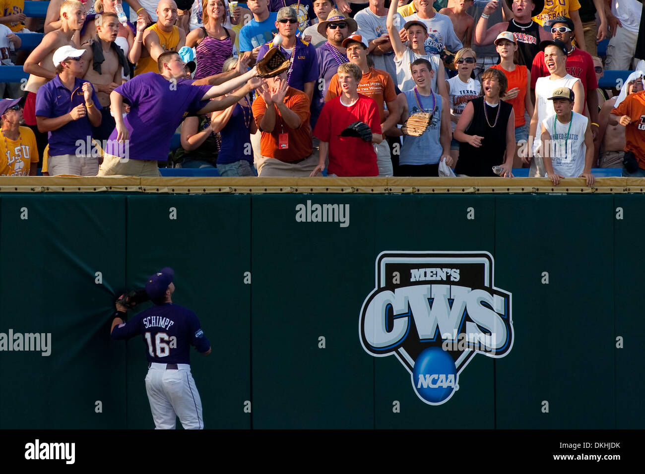 June 22, 2009 - Omaha, Nebraska, U.S - 22 June 2009: In the 4th, LSU's ...
