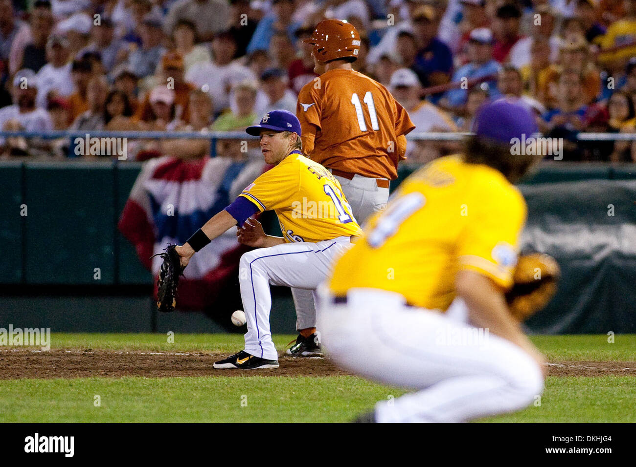 Rosenblatt stadium hi-res stock photography and images - Alamy