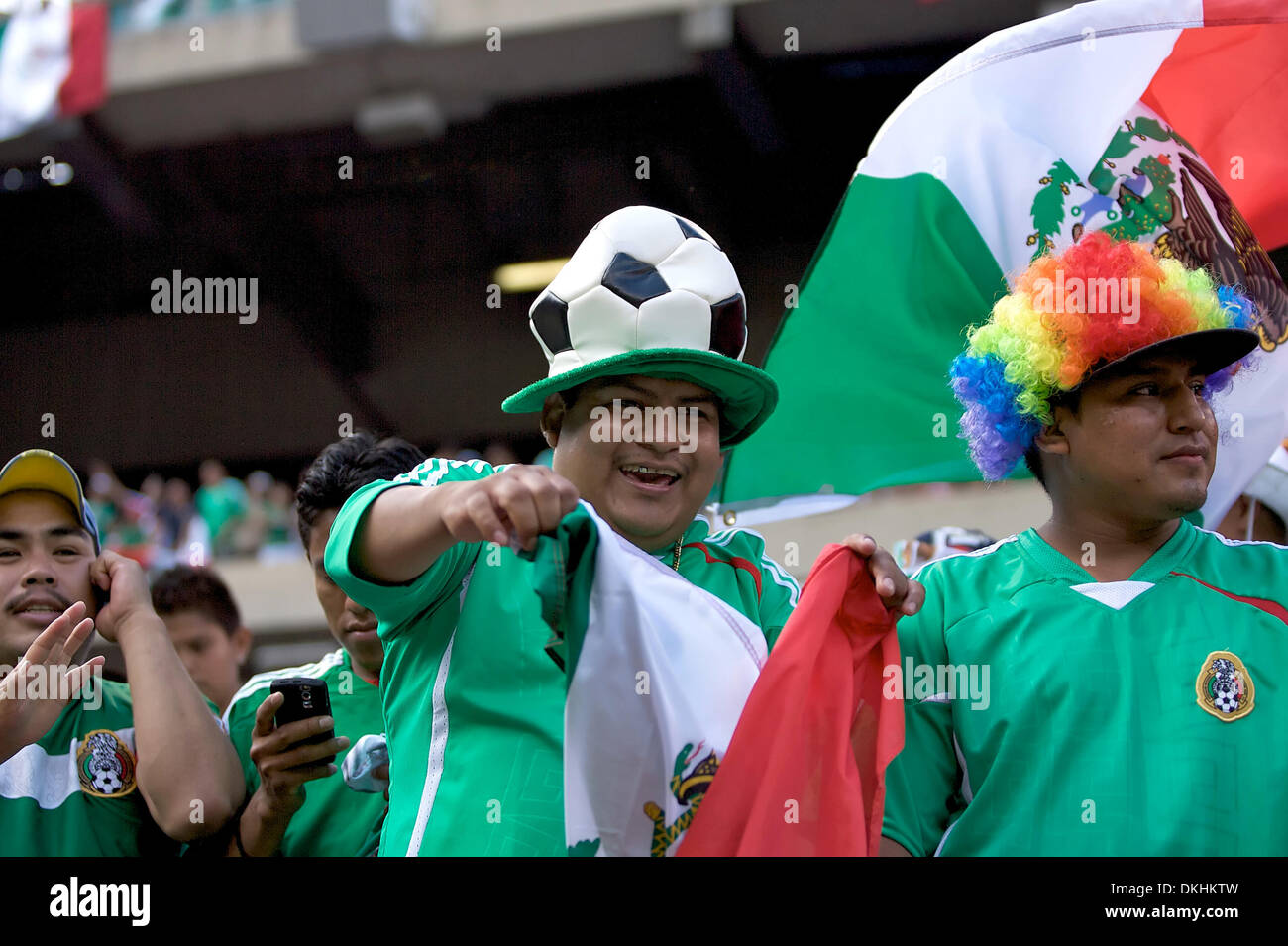 July 27, 2009 - East Rutherford, New York, USA - 26 July 2009: Mexico ...