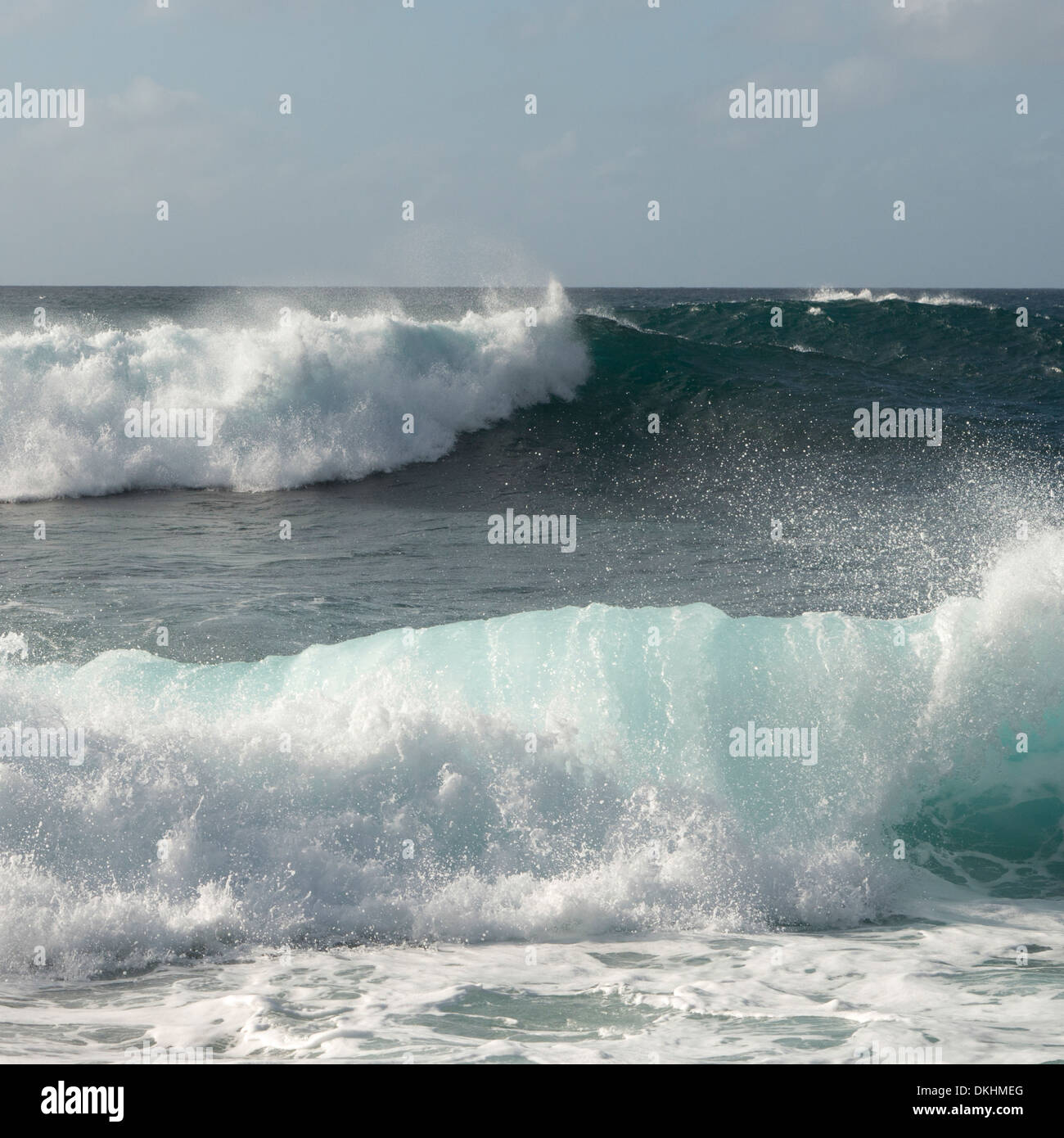 Surf waves in the ocean, Haleiwa, North Shore, Oahu, Hawaii, USA Stock ...