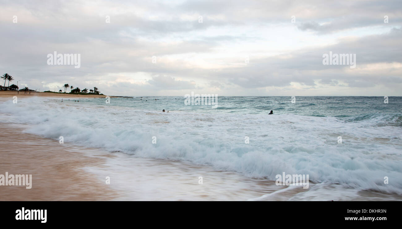 Surf on the beach, Sandy Beach, Hawaii Kai, Honolulu, Oahu, Hawaii, USA ...
