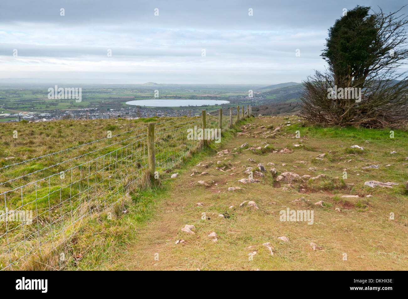 View from Cheddar Gorge, Somerset, to Cheddar Reservoir, Brent Knoll ...