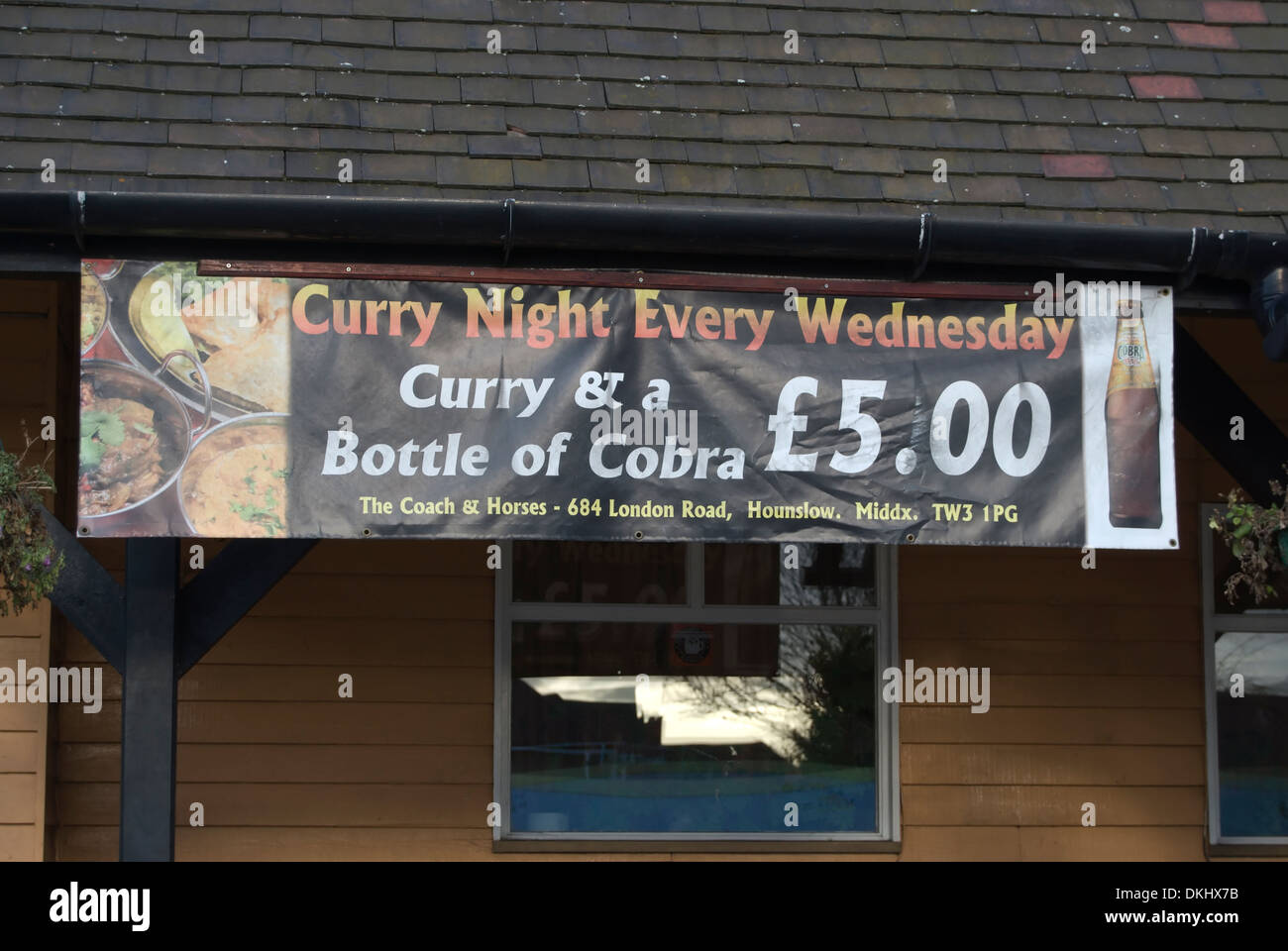 Coach and horses pub sign hi-res stock photography and images - Alamy