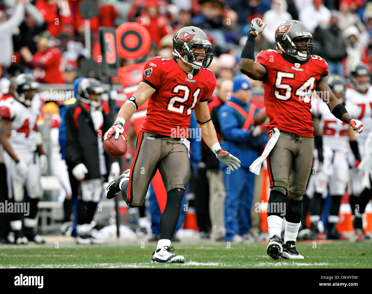 Raymond hayes hi-res stock photography and images - Alamy