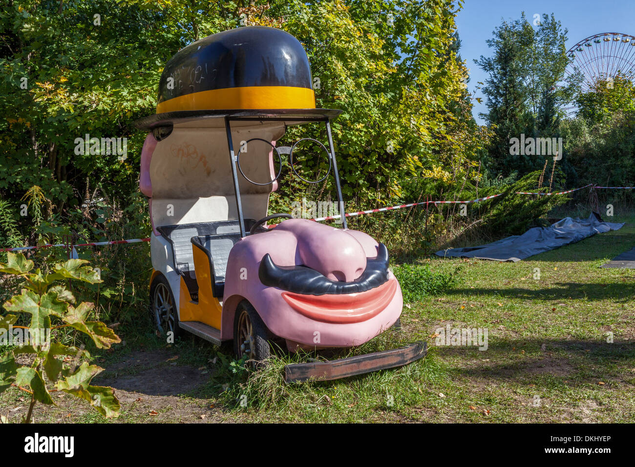 Old funfair ride car at the Spree Park (or Kulturpark Plånterwald), an ...
