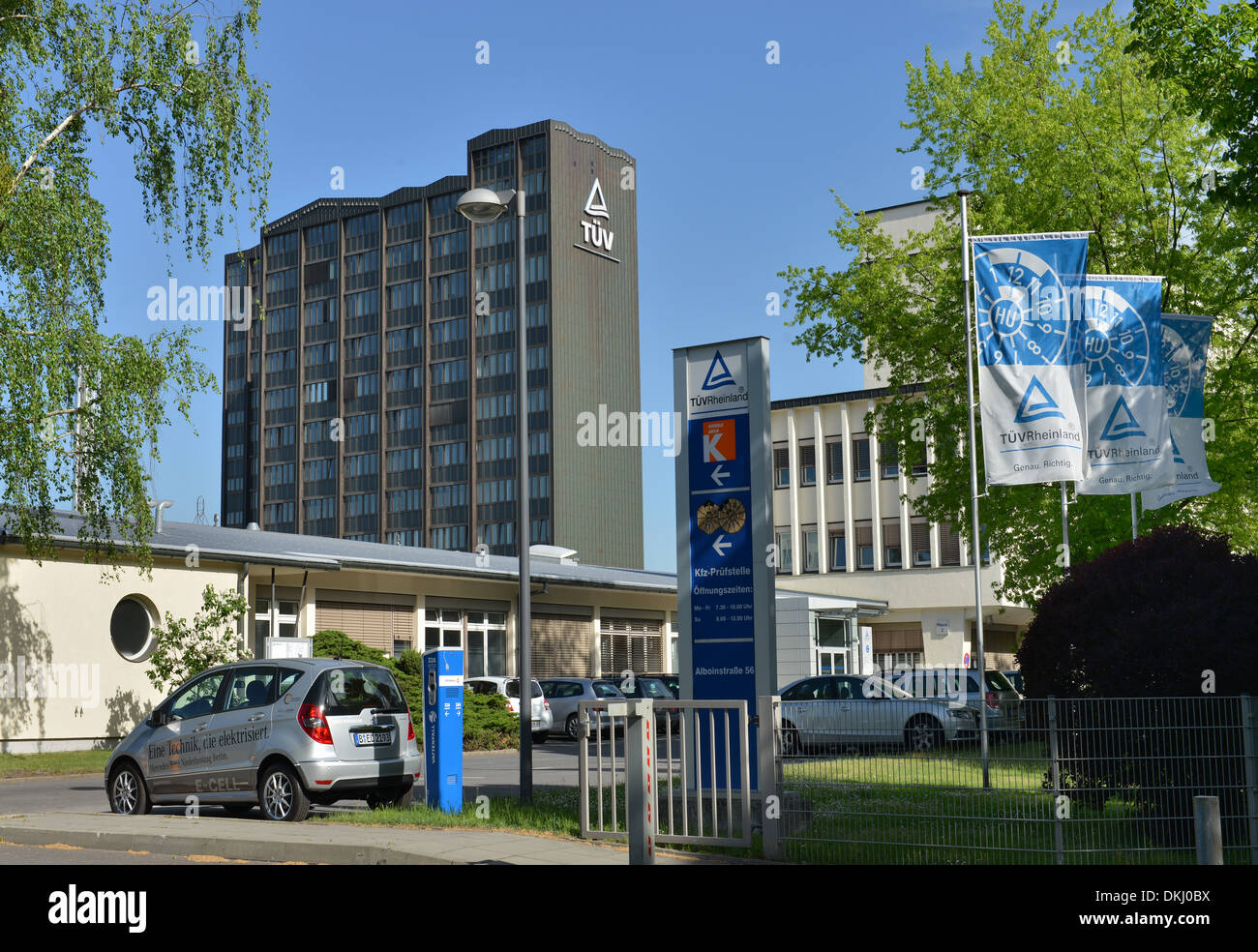 TUEV Rheinland, Alboinstrasse, Schoeneberg, Berlin, Deutschland ...