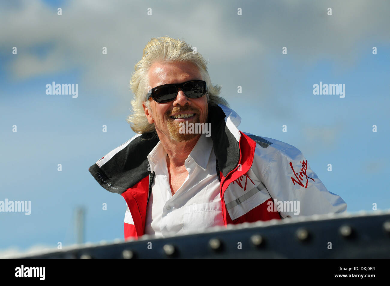Richard branson virgin atlantic challenger hi-res stock photography and ...