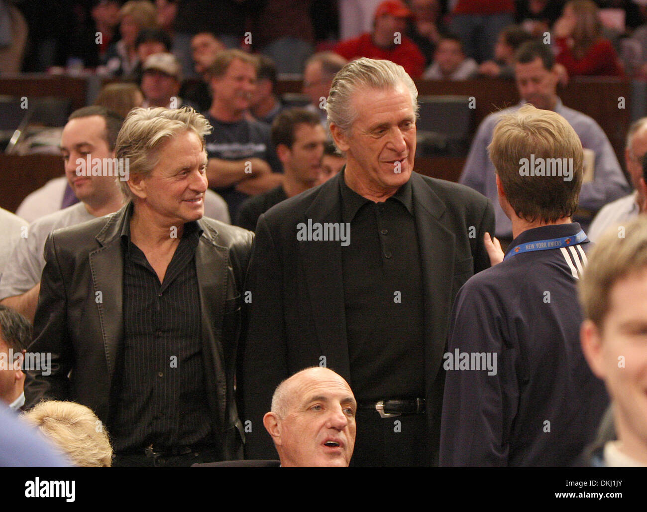 Michael douglas and pat riley hi-res stock photography and images - Alamy