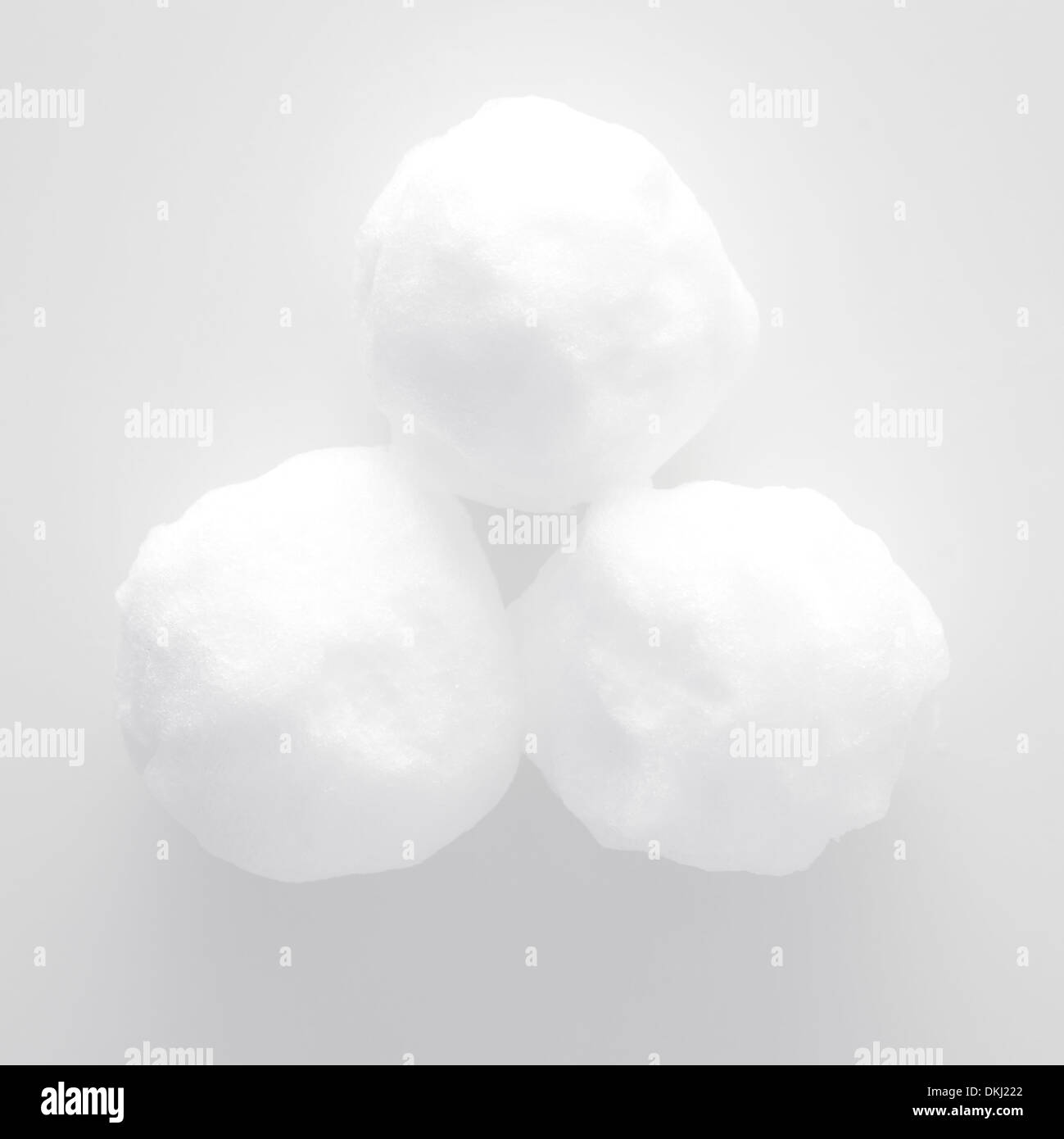 Real snowballs hi-res stock photography and images - Alamy