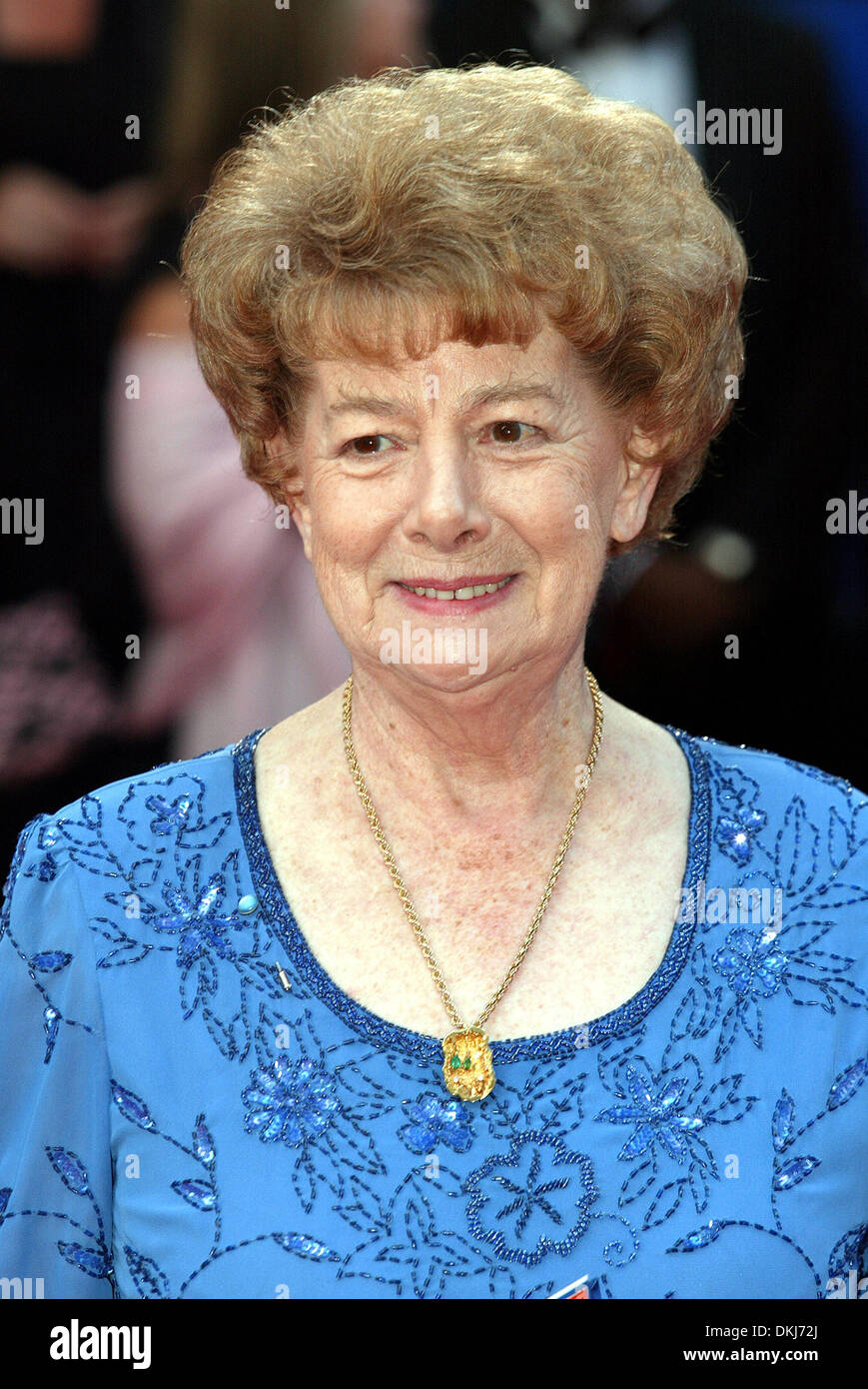 JEAN ALEXANDER.ACTRESS.DON, .THEATRE ROYAL, DRURY LANE, LON.20/04/2002 ...