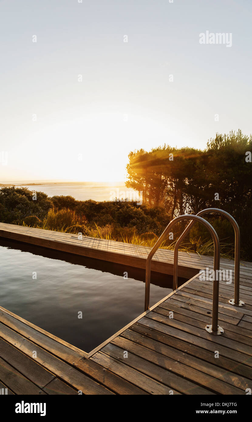 Outdoor swimming pool dusk hi-res stock photography and images - Alamy