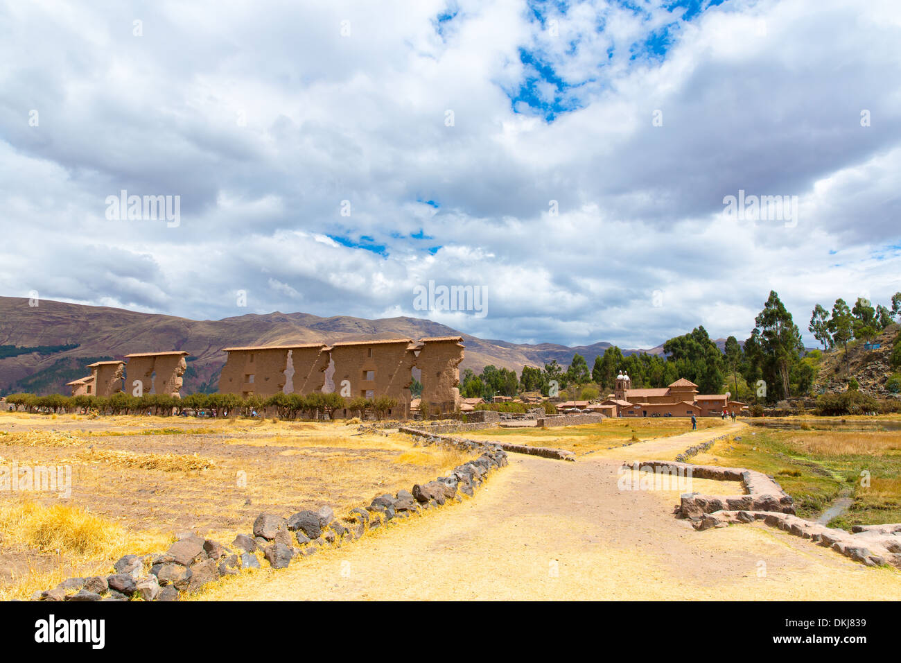 Raqchi, Inca archaeological site in Cusco, Peru (Ruin of Temple of ...