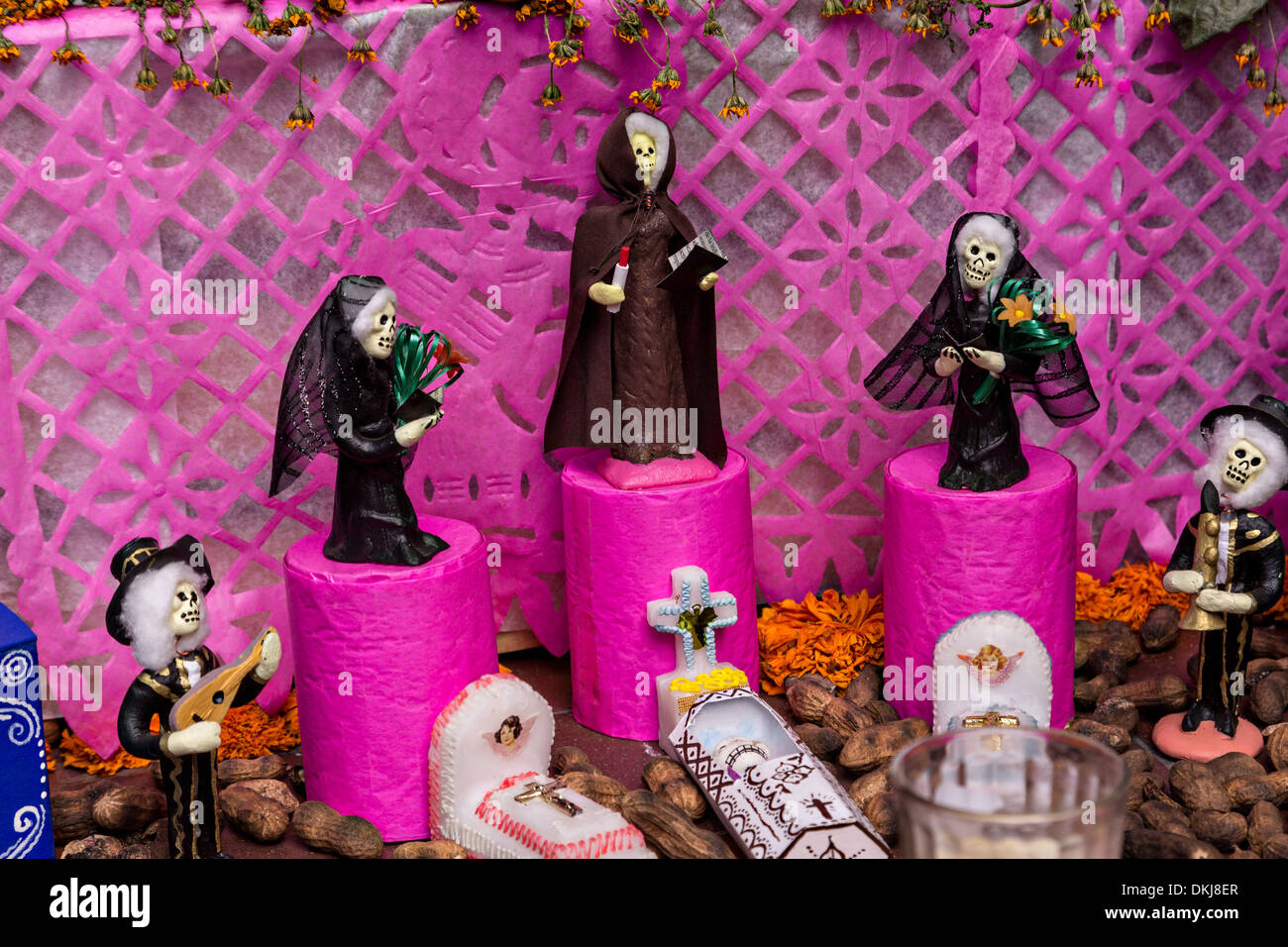 Altar ofrendas oaxaca hi-res stock photography and images - Alamy