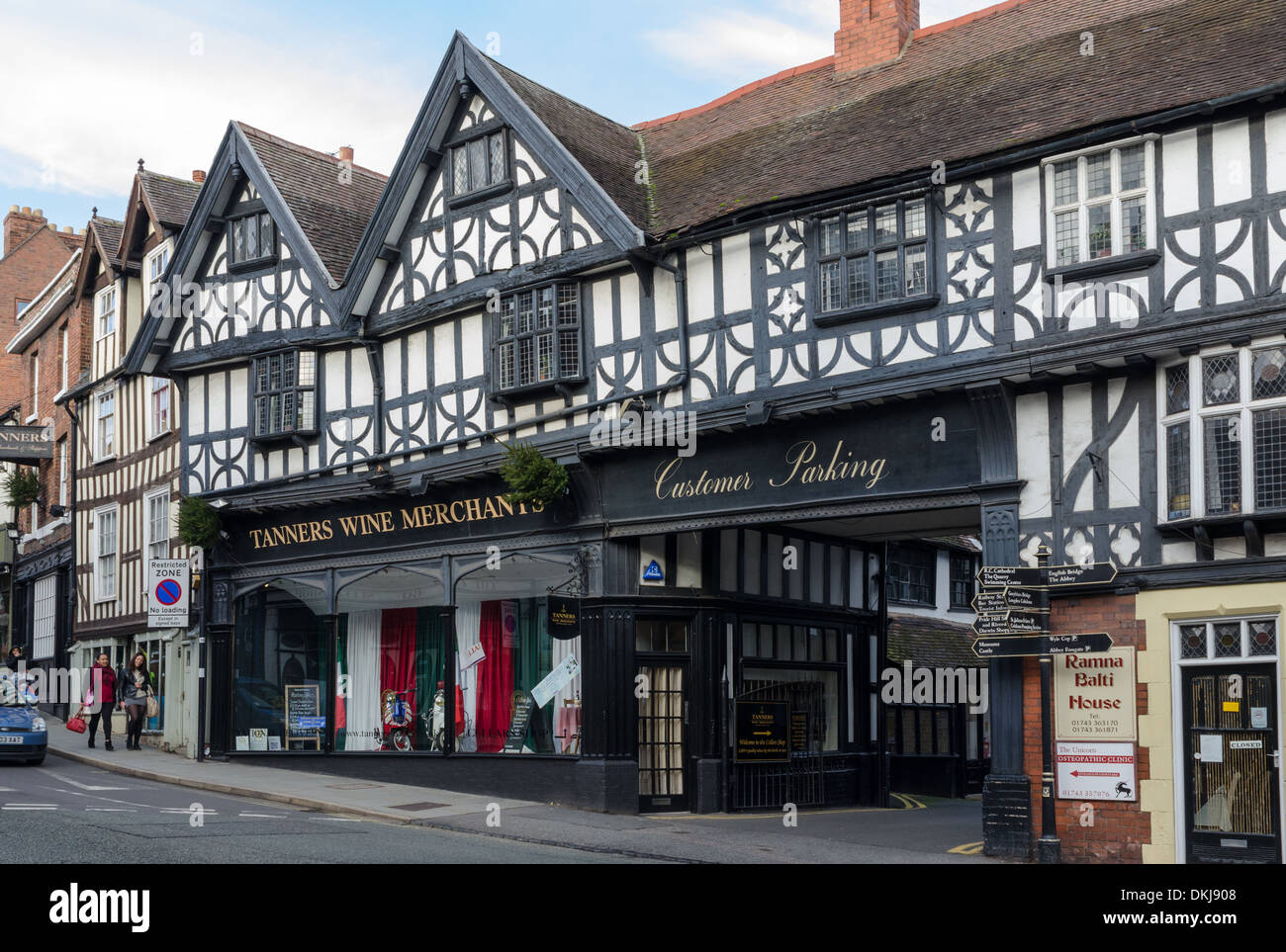 Tanners wine merchants shrewsbury hi-res stock photography and images ...