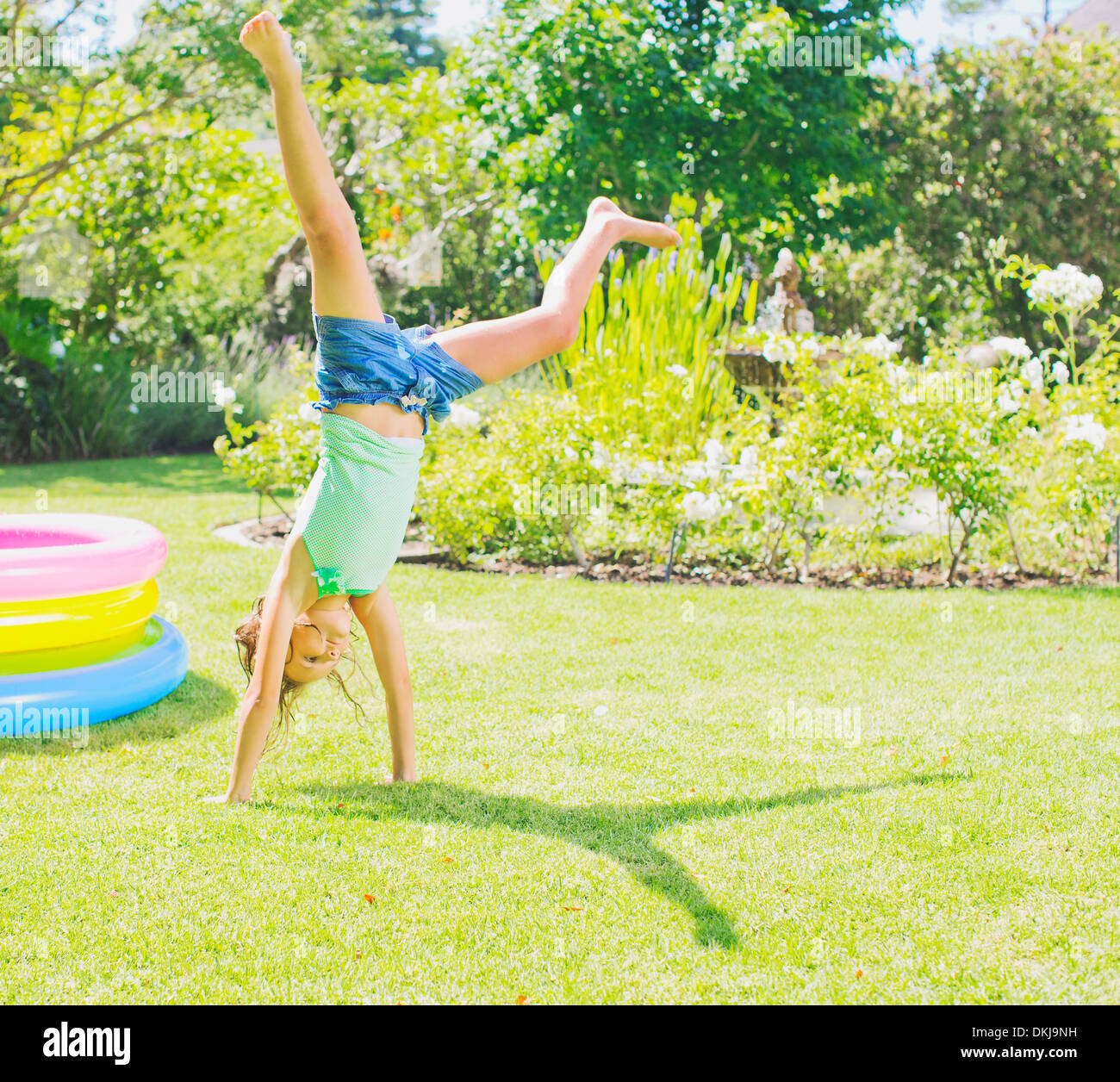 Handstand Child Stock Photos & Handstand Child Stock Images - Alamy