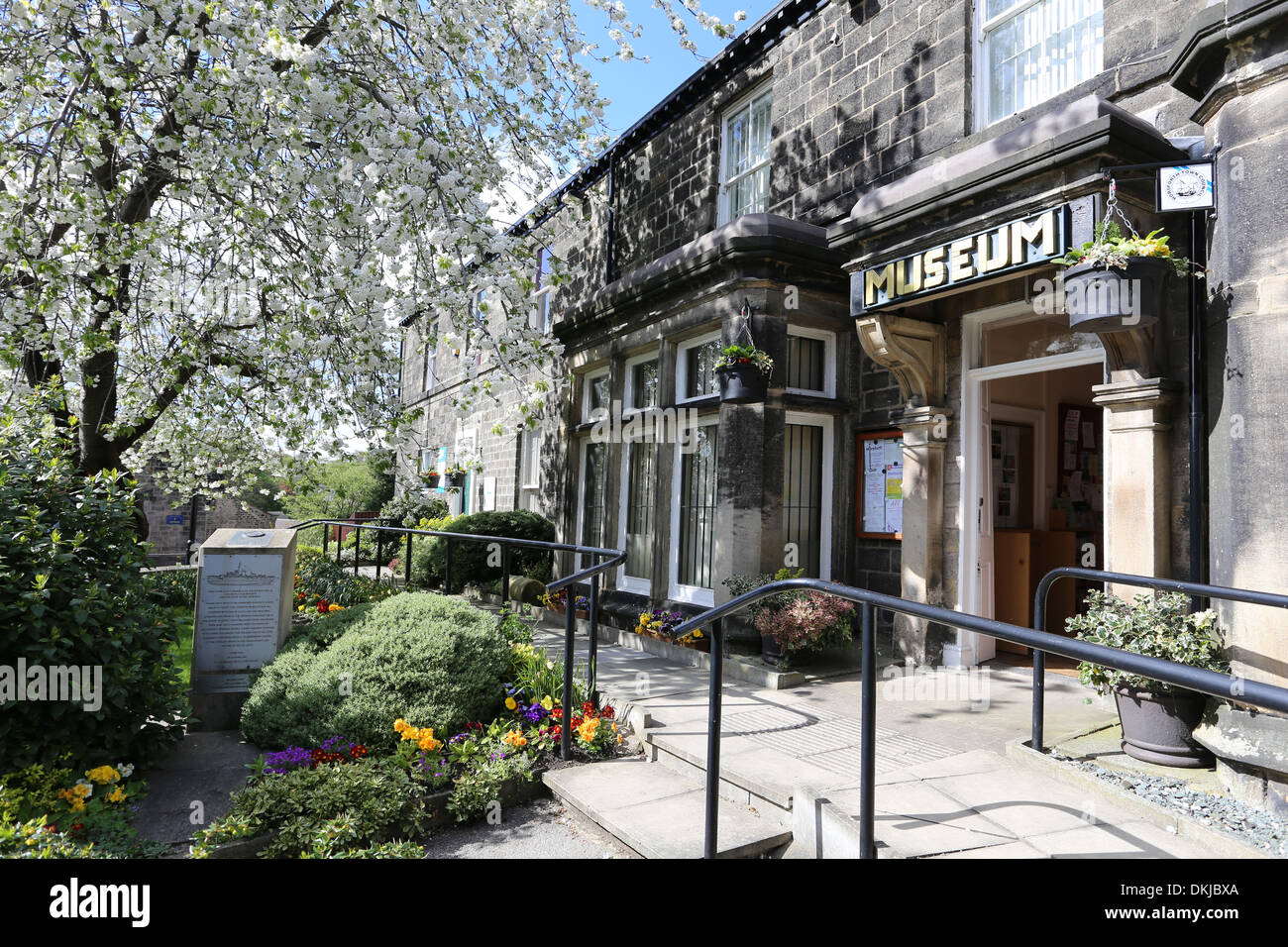 Horsforth hi-res stock photography and images - Alamy