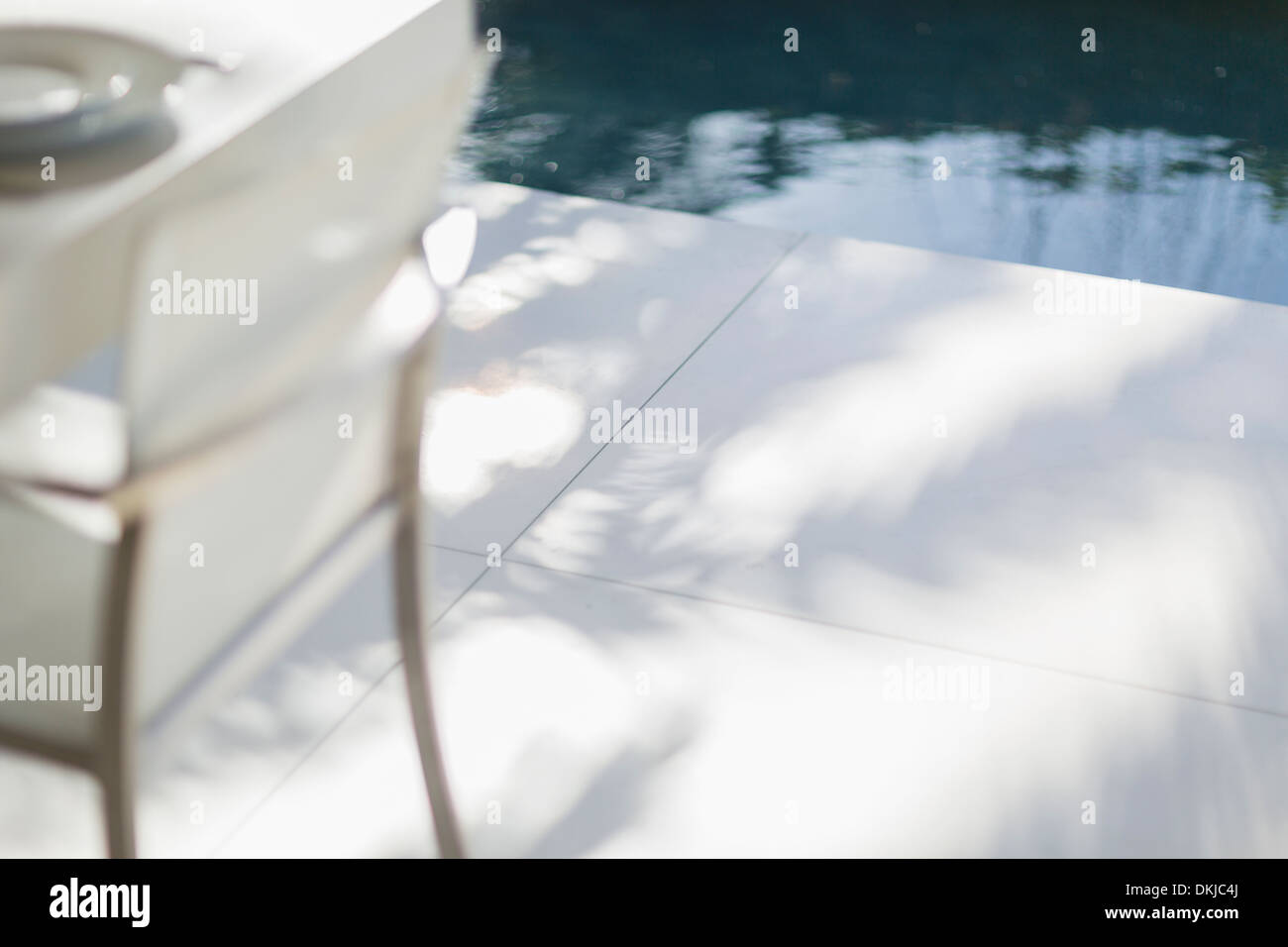 Shadow seating tree hi-res stock photography and images - Alamy