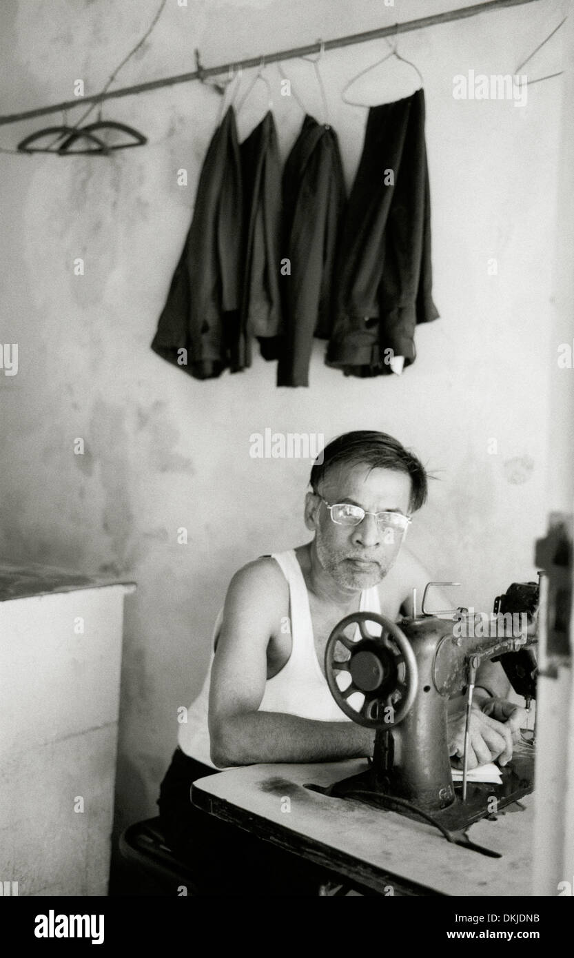 Indian tailor hi-res stock photography and images - Alamy