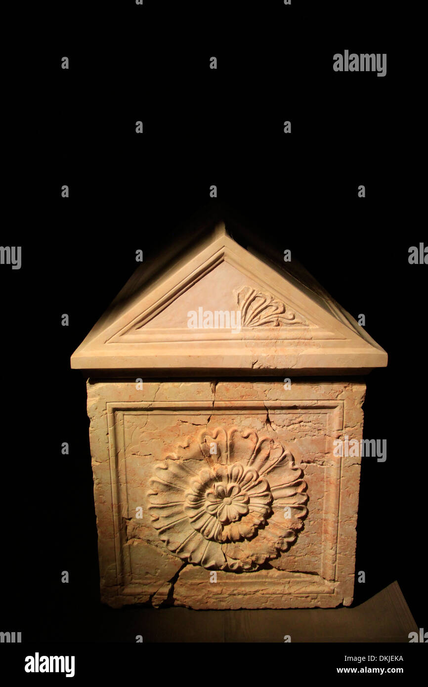 King Herod's sarcophagus from his mausoleum in Herodion on display in ...