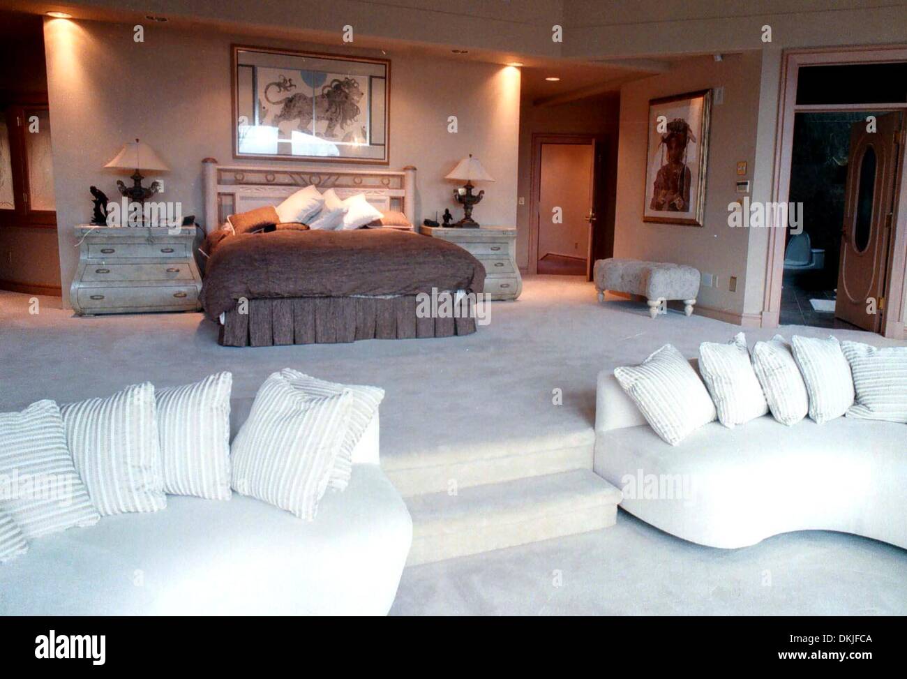 Apr. 21, 1997 - Hartford, Farmington Ct, USA - 4/21/97-Tyson: Interiors ...