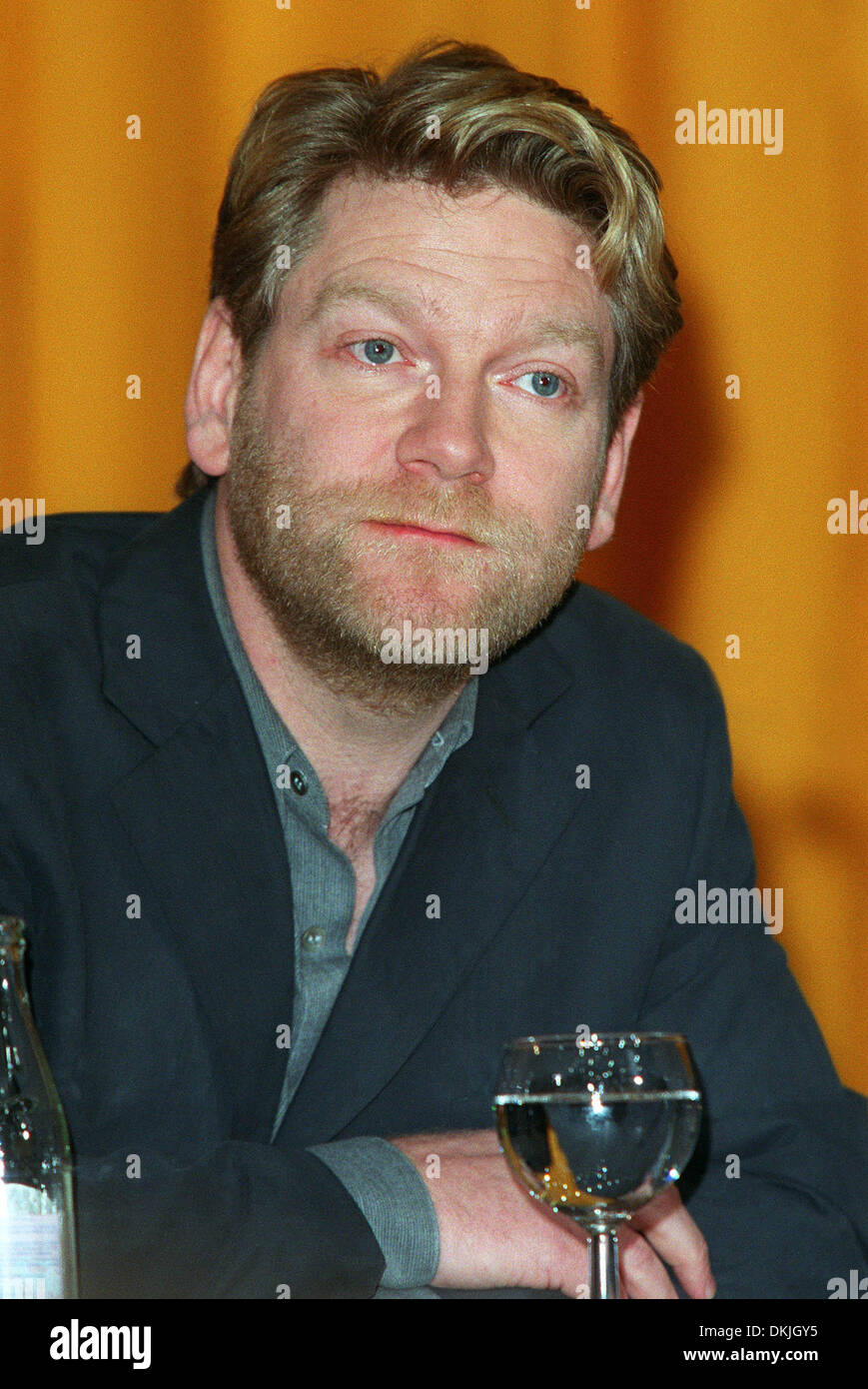 KENNETH BRANAGH.FILM DIRECTOR/ACTOR.21/02/2000.W77E28A Stock Photo - Alamy