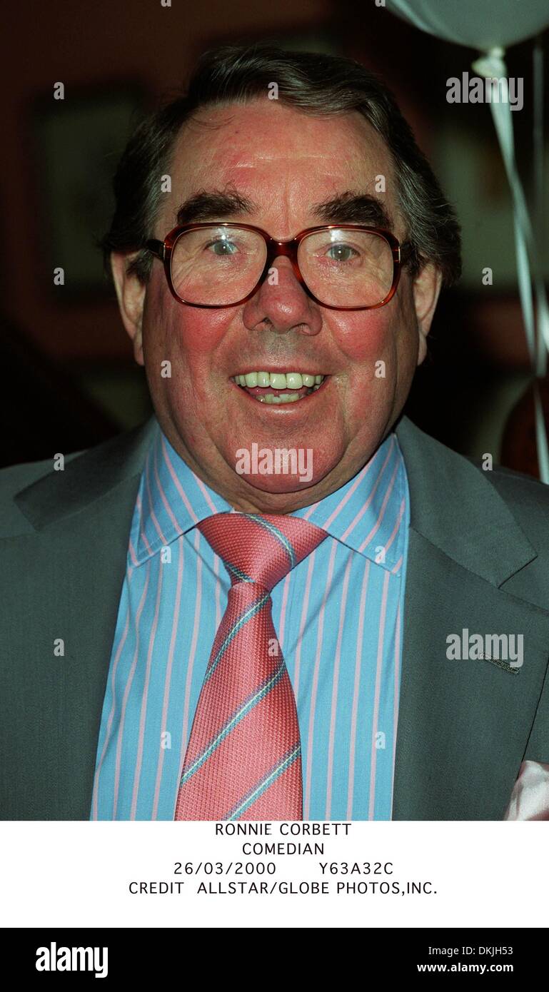 Mar. 26, 2000 - RONNIE CORBETT.COMEDIAN.26/03/2000.Y63A32C.CREDIT ...