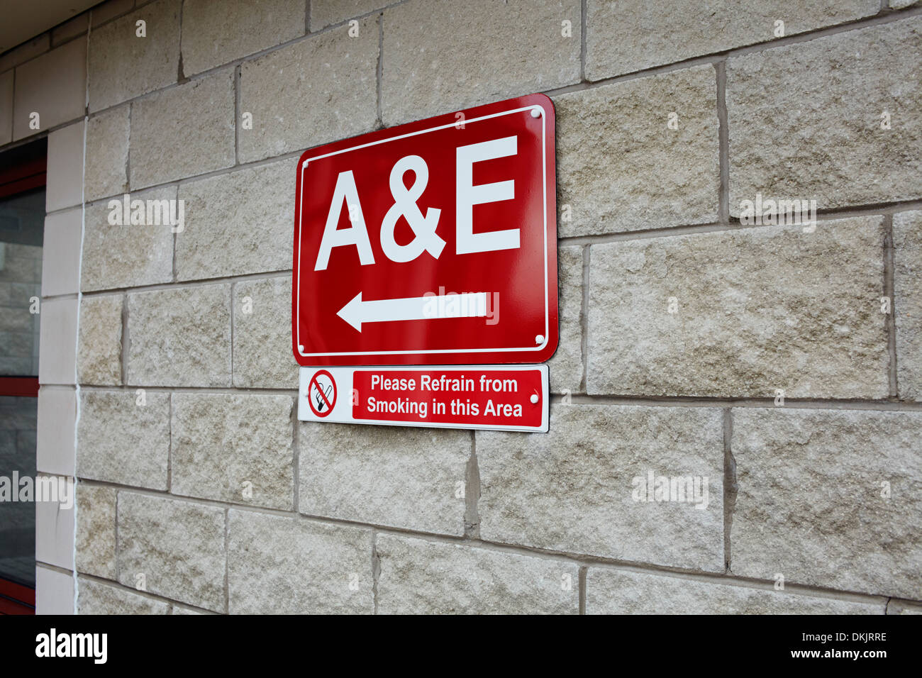 No smoking sign hospital hi-res stock photography and images - Alamy