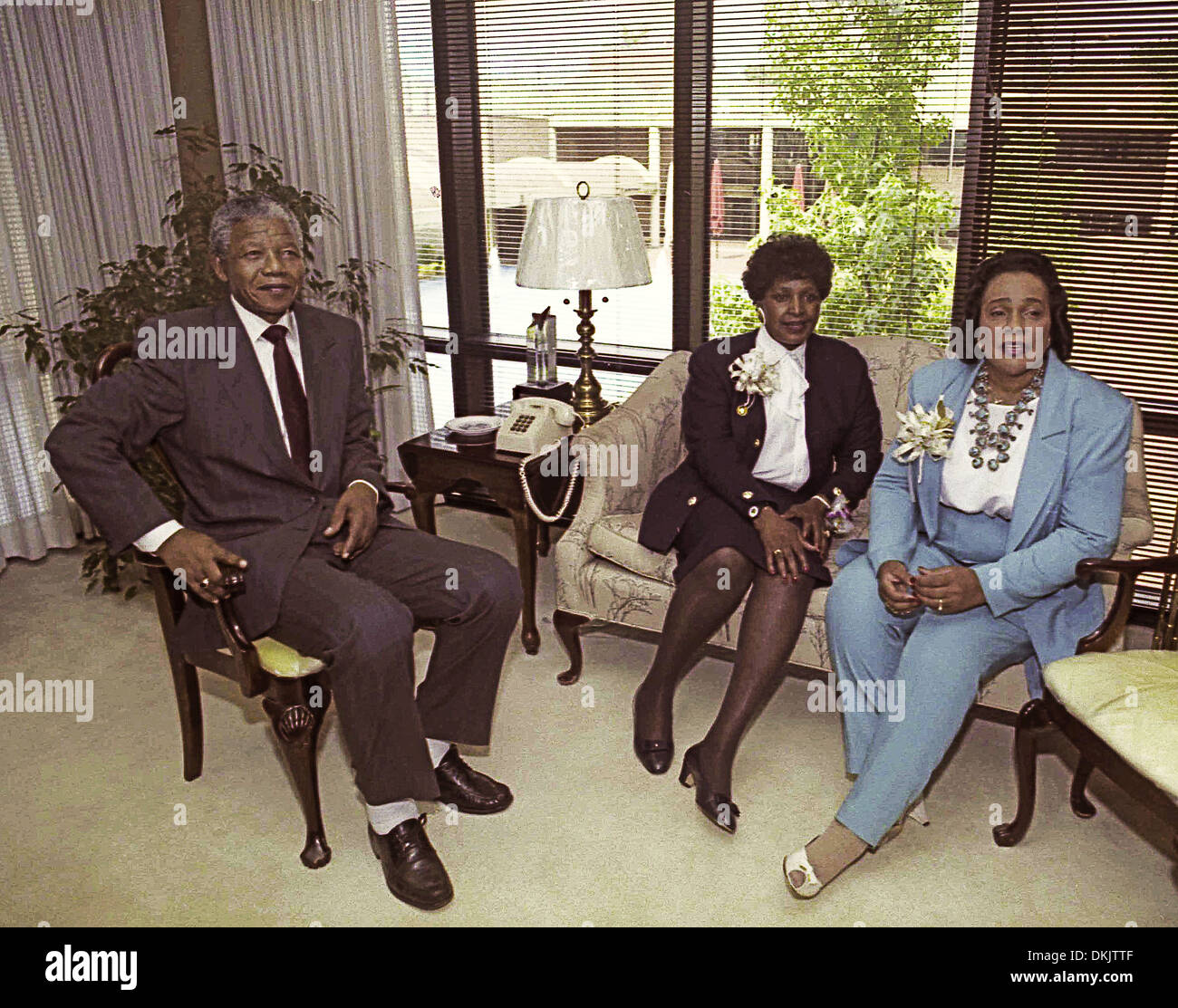 Winy mandela hi-res stock photography and images - Alamy