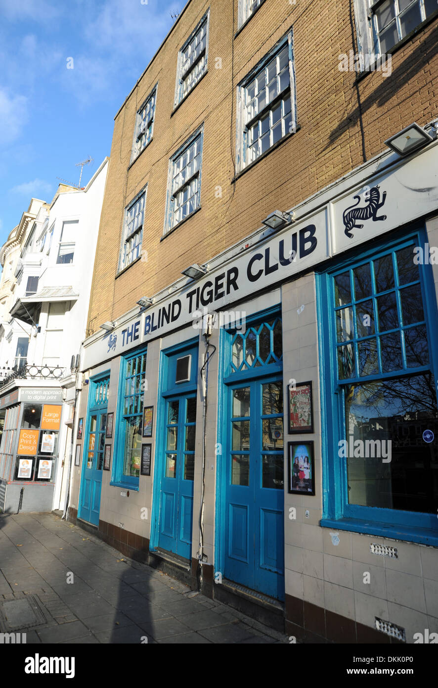 Tiger tiger nightclub hi-res stock photography and images - Alamy