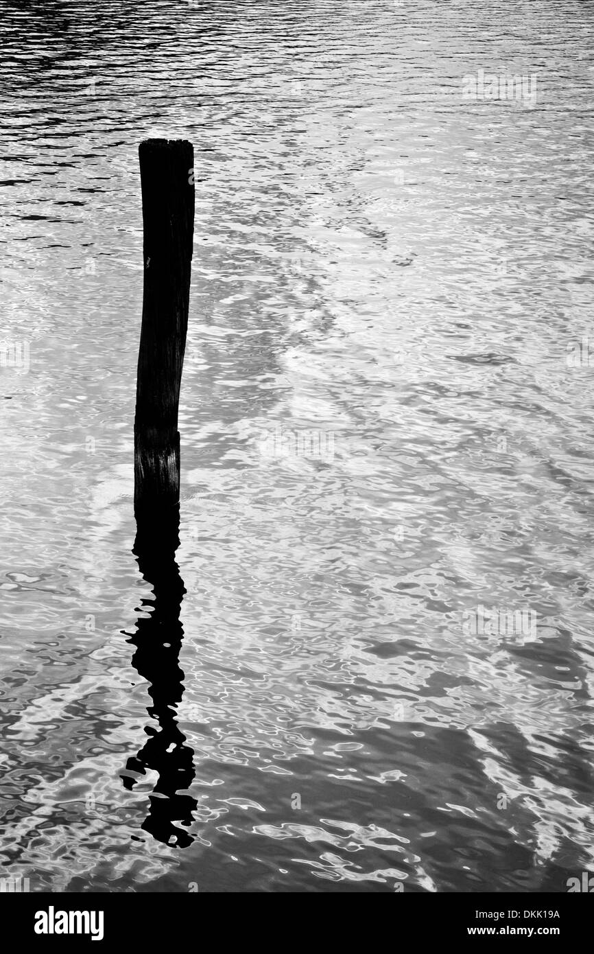 Pool pole hi-res stock photography and images - Alamy