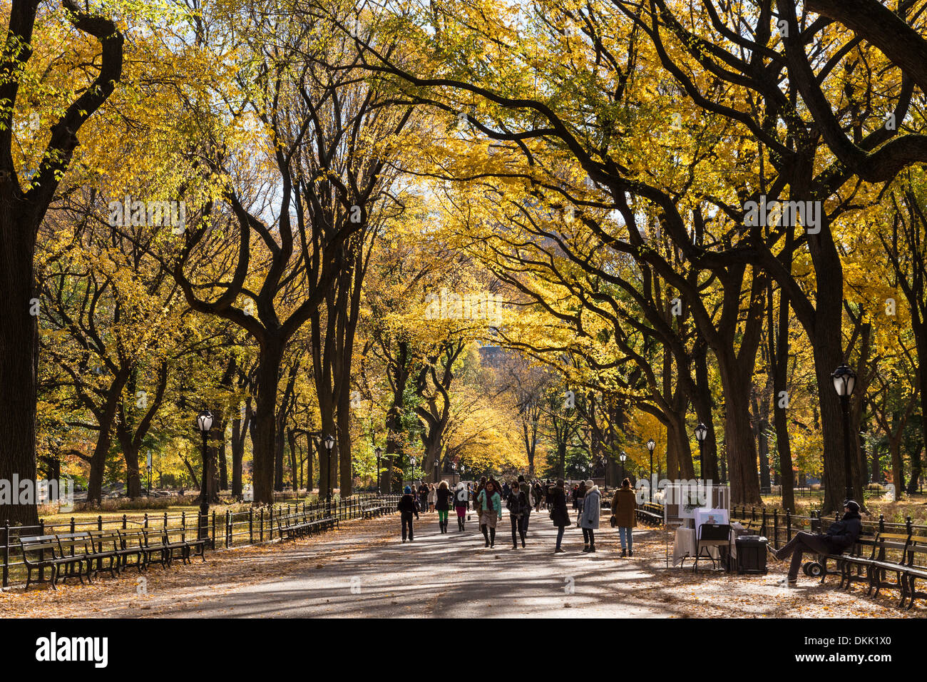 Poets walk central park hi-res stock photography and images - Alamy
