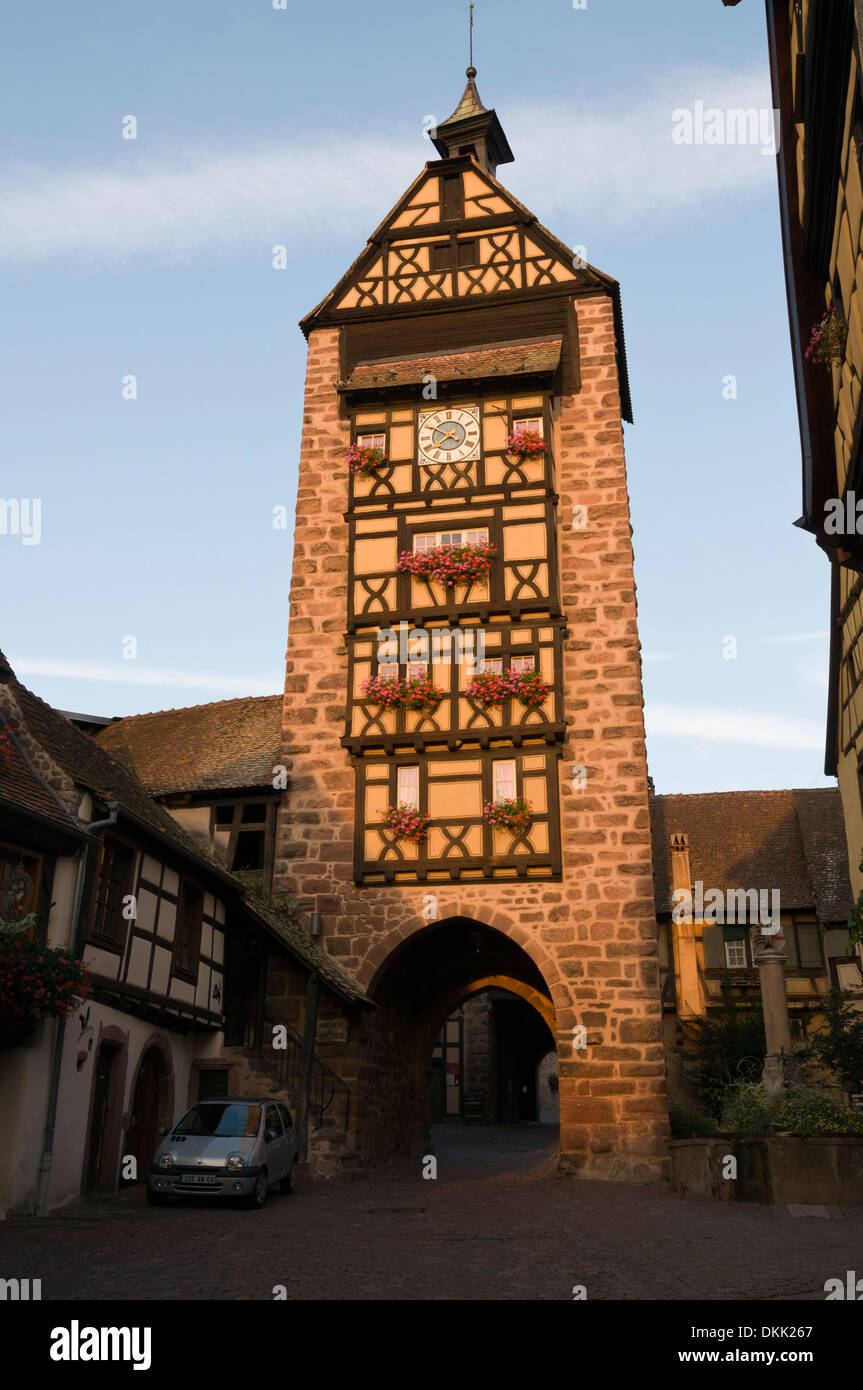 Dolder gate hi-res stock photography and images - Alamy