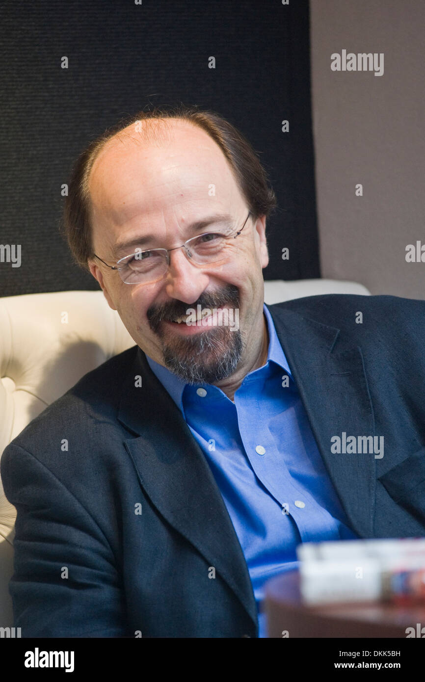 Bill emmott hi-res stock photography and images - Alamy