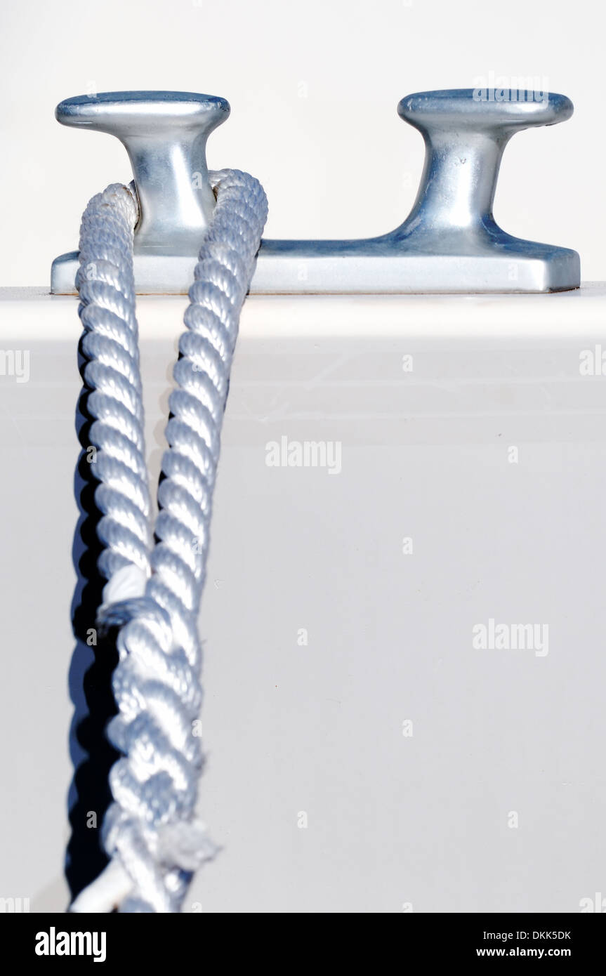 Securing vessel hi-res stock photography and images - Alamy