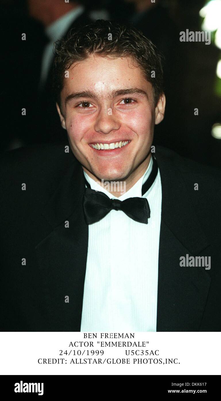 Actor emmerdale hi-res stock photography and images - Alamy