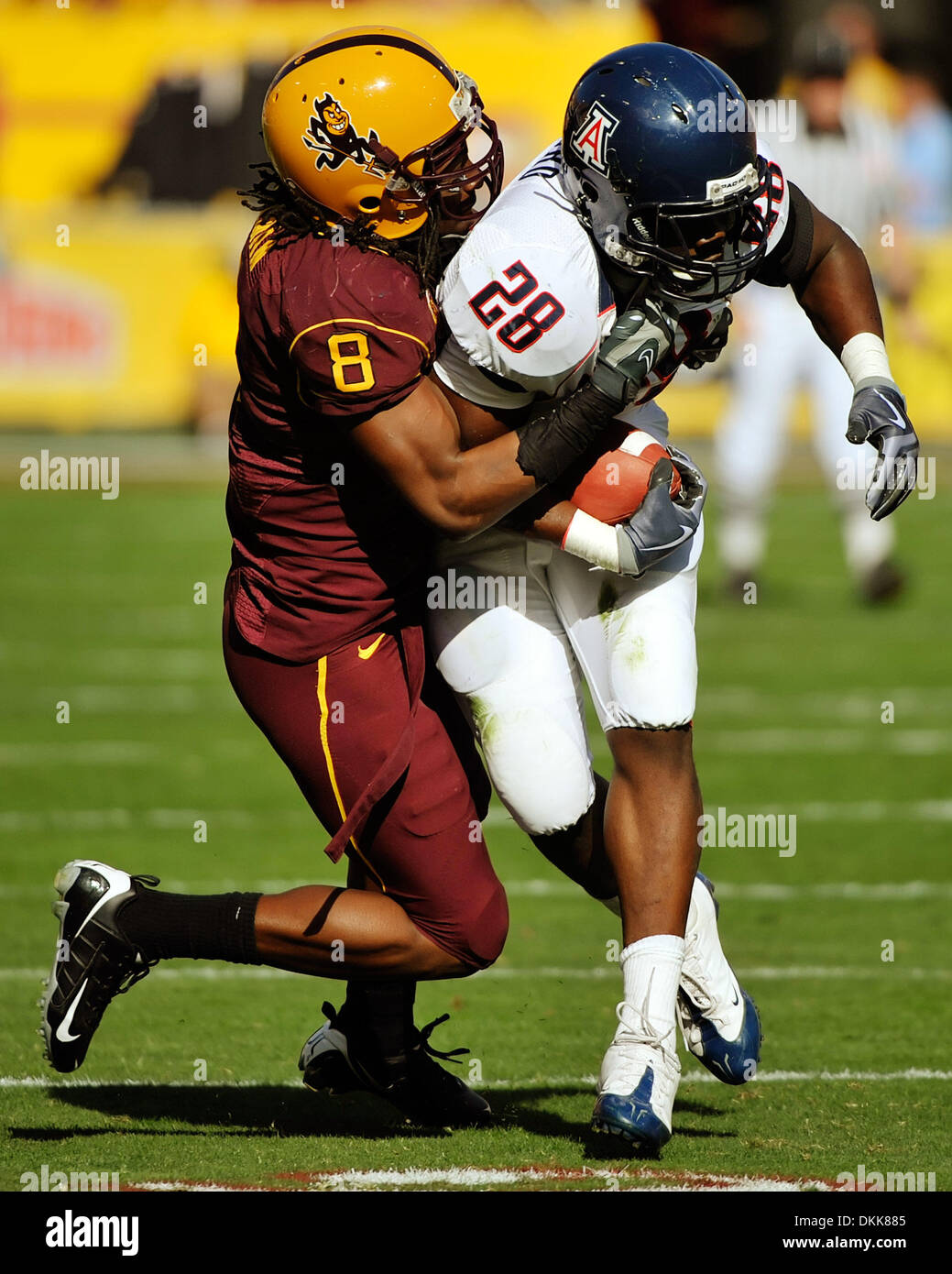 November 2009 arizona state university hi-res stock photography and ...