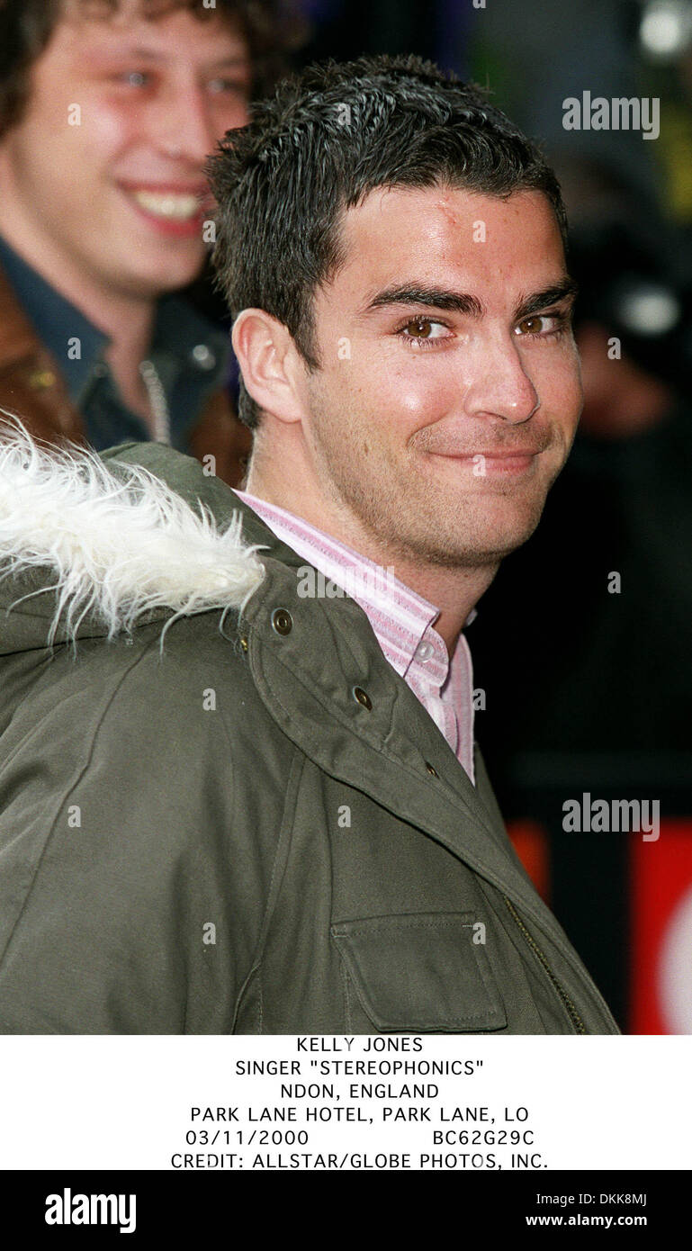 Kelly jones 2000 hi-res stock photography and images - Alamy